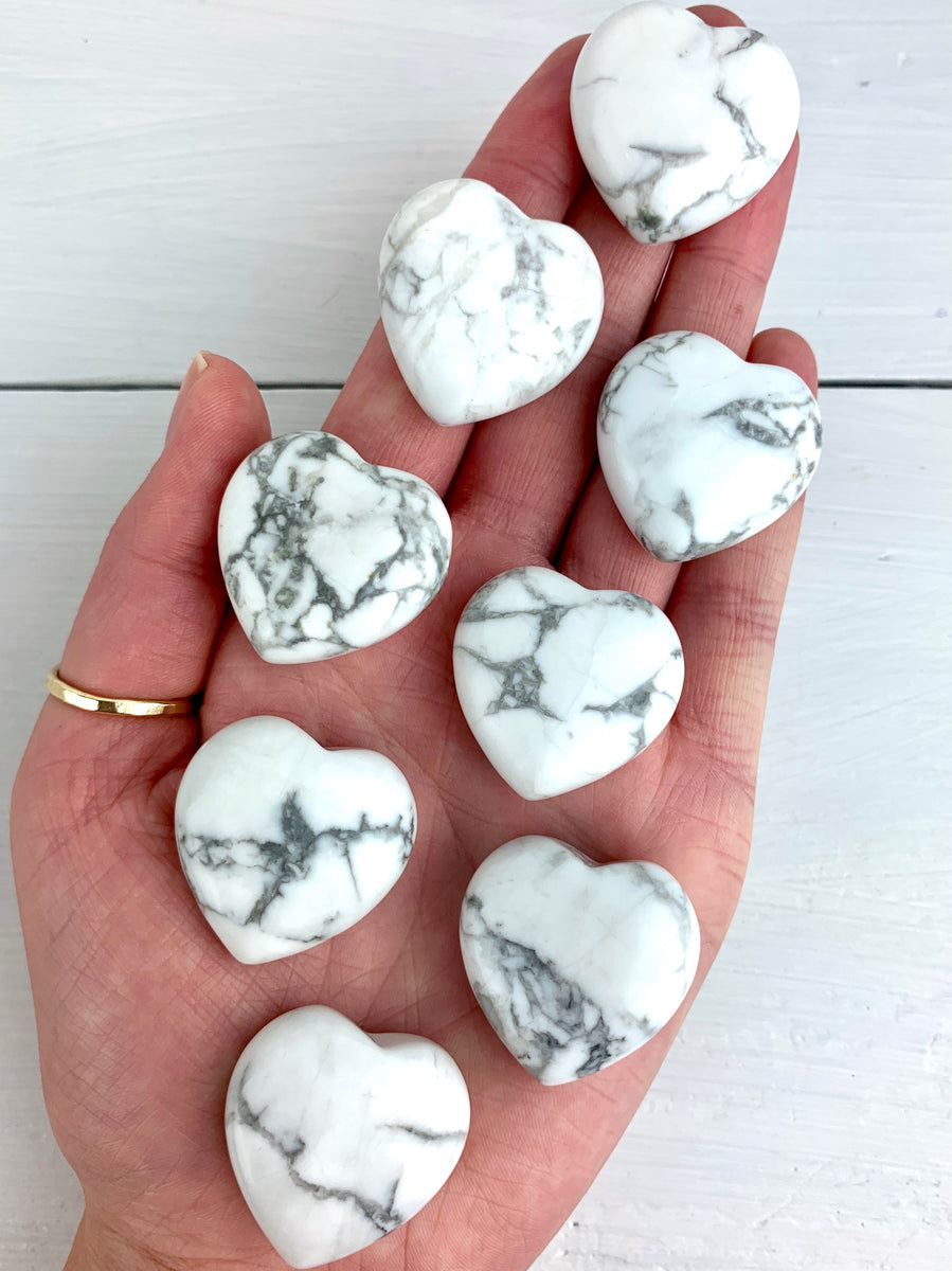Pocket Sized Howlite Heart – Crystal Vibes Inc.